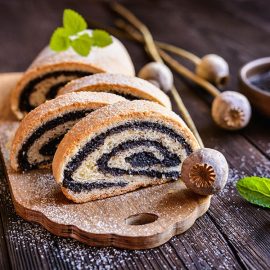 Poppy Seed Strudel - Germanfoods.org